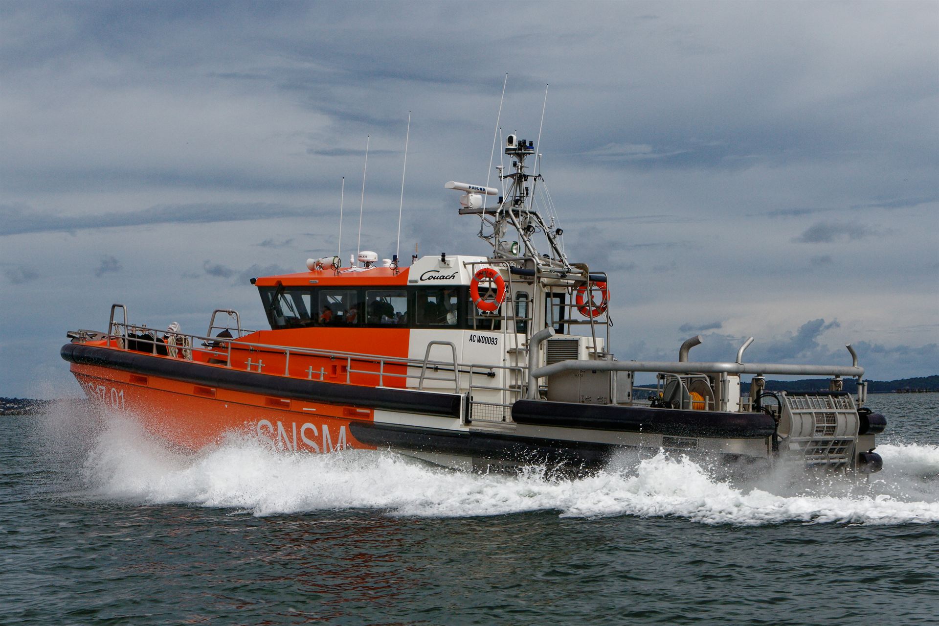 Reliable & Durable Marine Electronics for Workboats | Furuno Finland